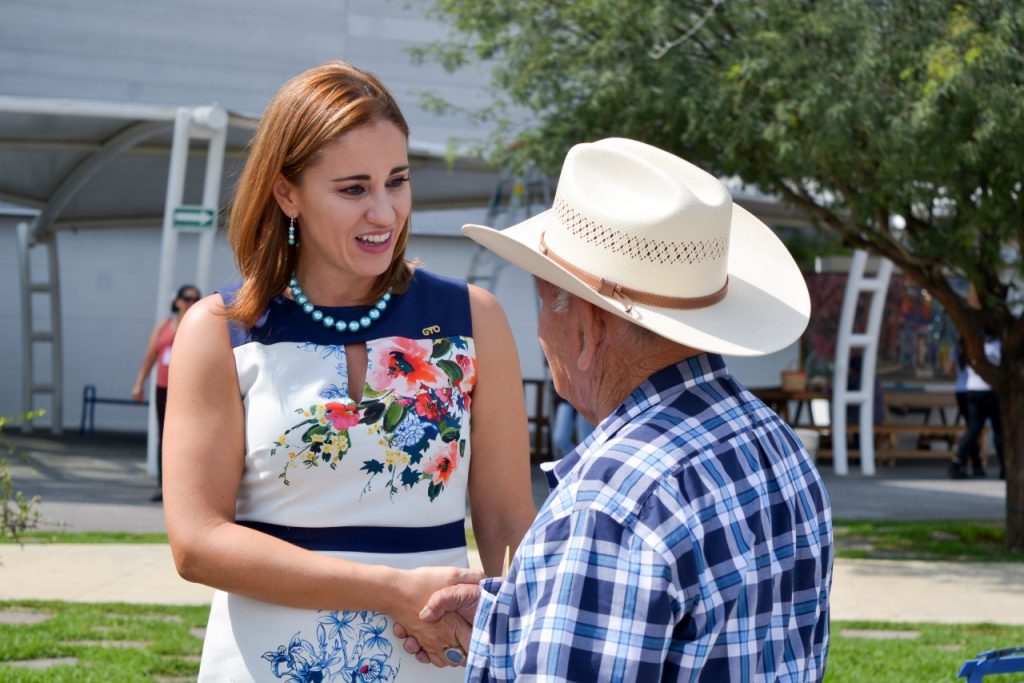 Adriana Ramírez Invita a los Guanajuatenses a Seguir la Transmisión de ...