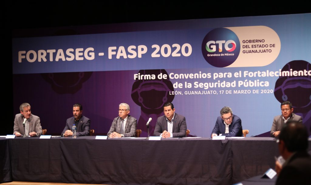 Firman Estado y Municipios convenios para programas de Seguridad ... Firman Estado y Municipios convenios para programas de Seguridad ...