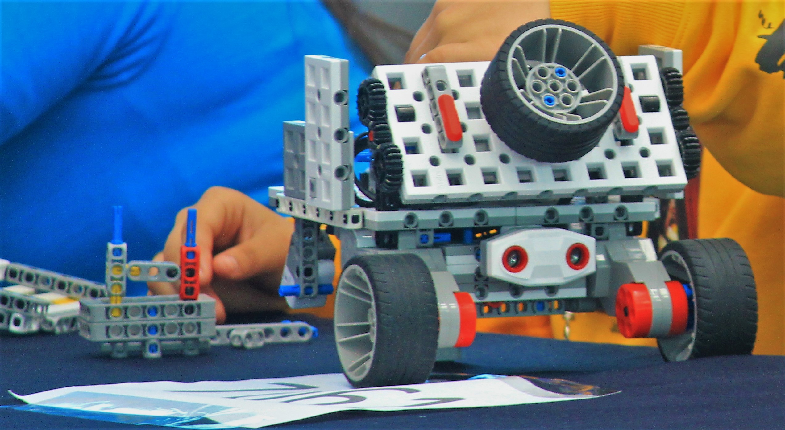 La robótica en la educación, una realidad para estudiantes de nivel ...