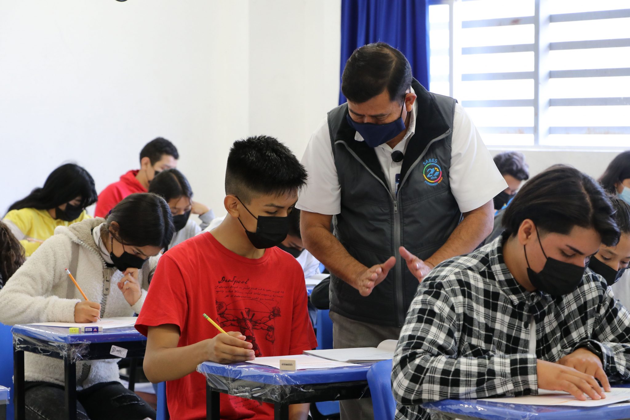 El SABES aplicó el Examen Único para el Ingreso a la Educación Media ...