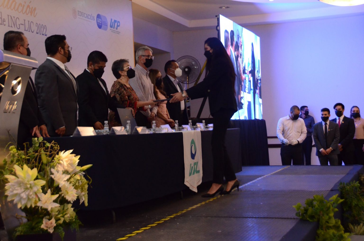13va. Ceremonia de Graduación Ingeniería y Licenciaturas UTL ...