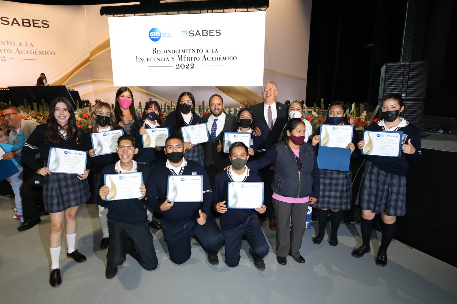 Reconocen la excelencia y el mérito académico de los estudiantes del ...