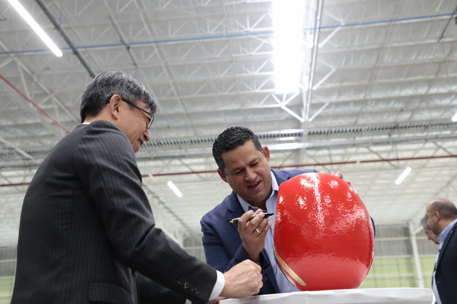 Inaugura Gobernador ampliación de Denso México en Puerto Interior ...