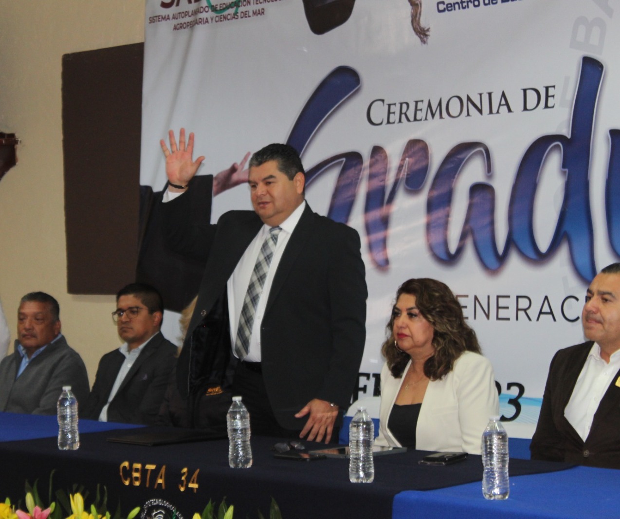 Se gradúan 12 estudiantes Ludovicenses del CBTA 34 | Guanajuato Desconocido