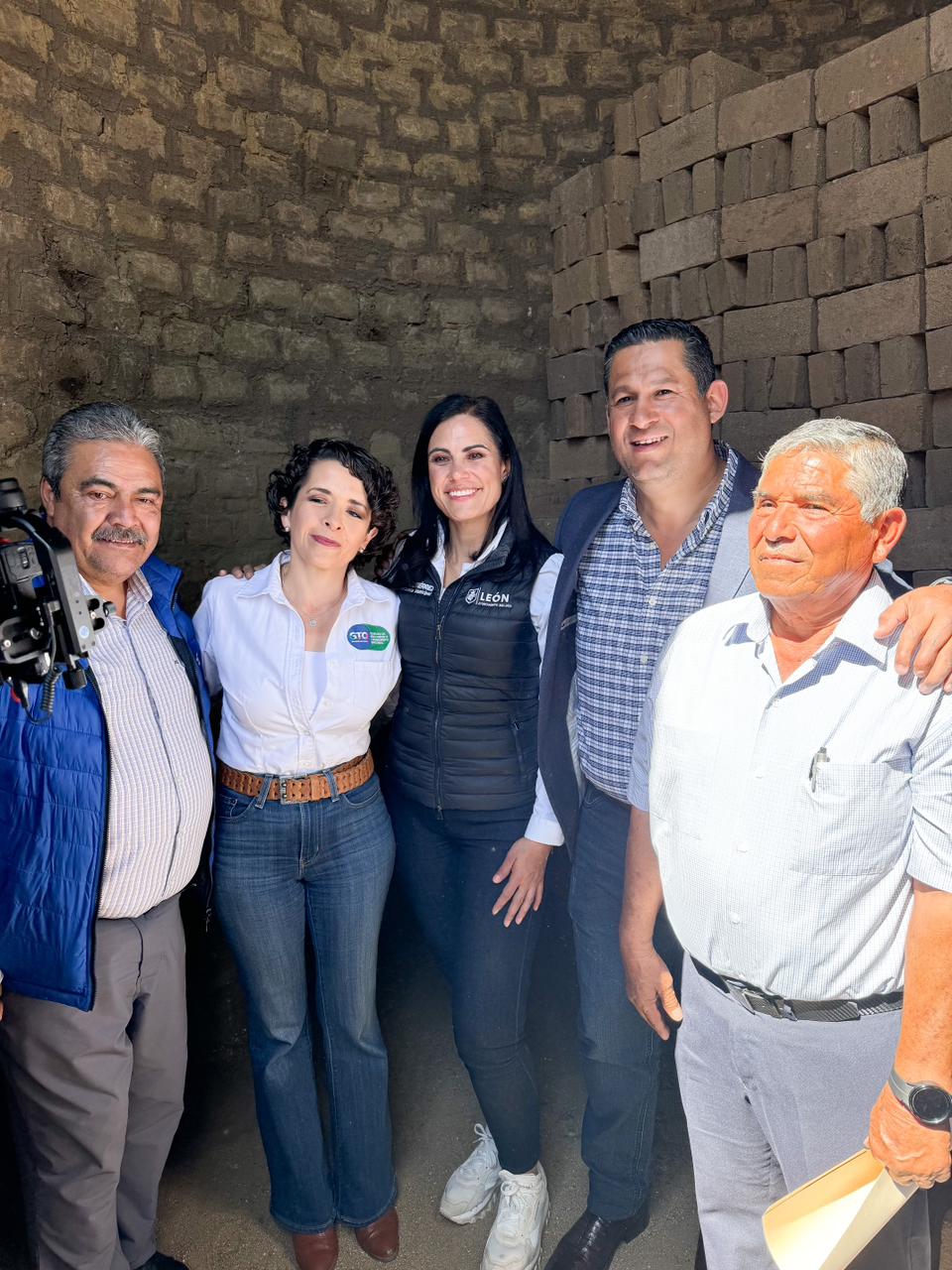 Inaugura Diego Sinhue primer horno de bajas emisiones para elaborar ...