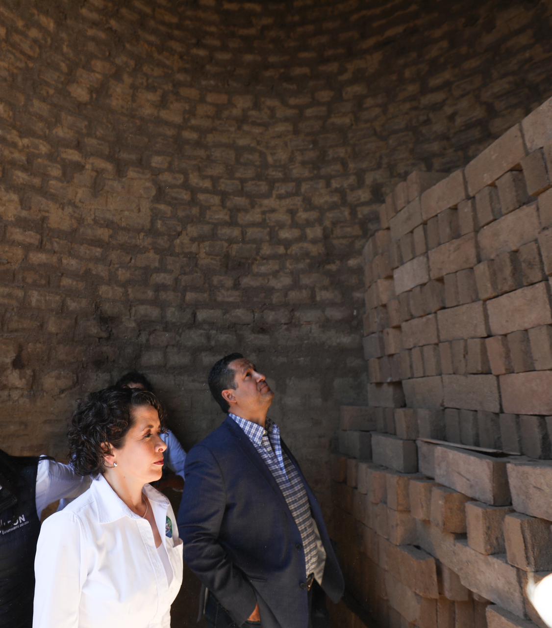 Inaugura Diego Sinhue primer horno de bajas emisiones para elaborar ...