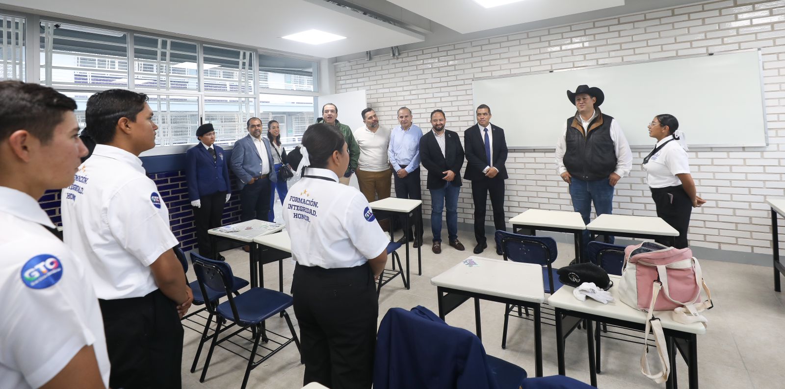 Bachillerato Bivalente Militarizado – Boletines Dependencias