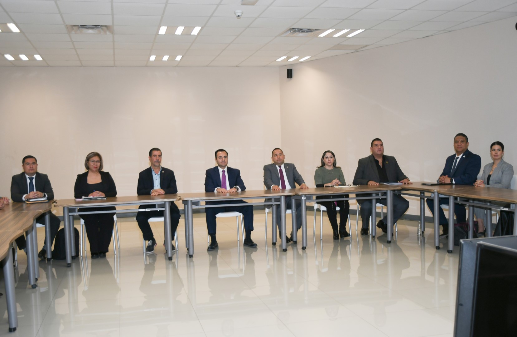 Se reúne el SSPEG Alvar Cabeza de Vaca y su equipo con el grupo de trabajo del próximo ...